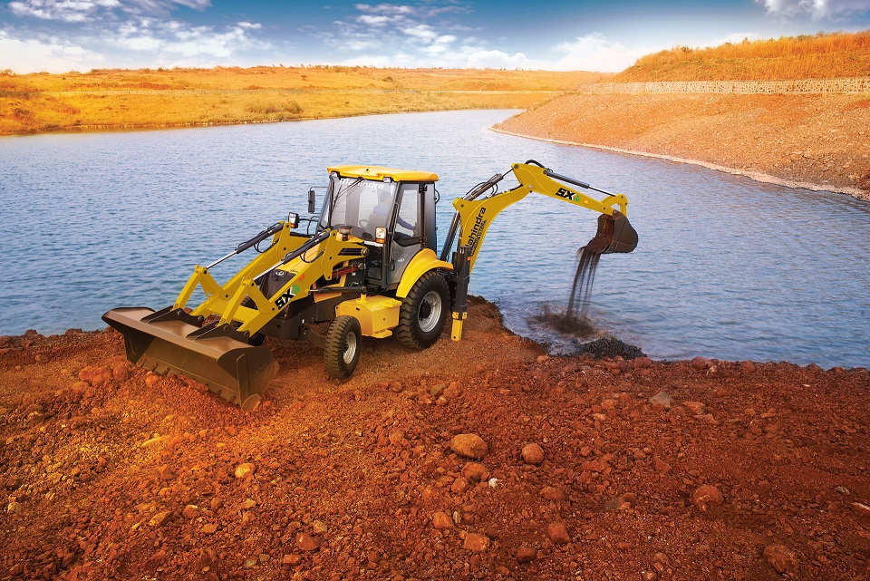 Mahindra launches the BSIV construction equipment range - Construction ...