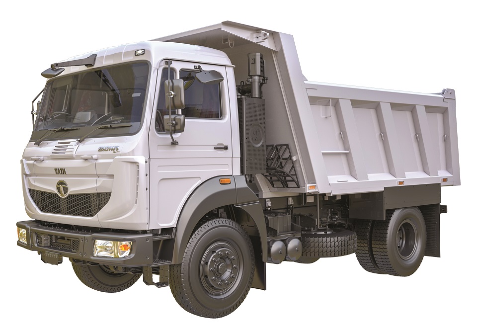 Tata Signa 1918.K with the fuel intelligent 5L Turbotronn engine ...