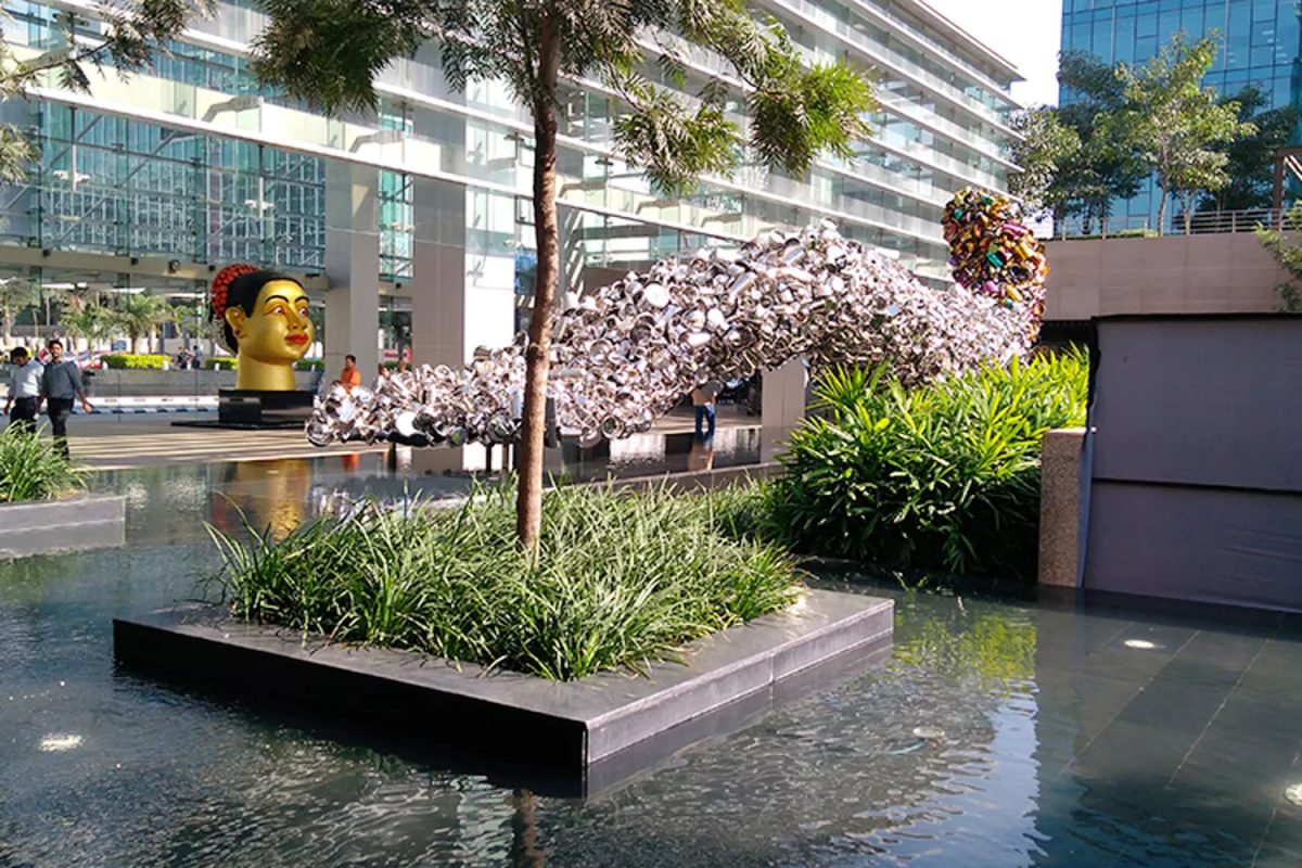 RMZ Corp inks $2B deal with Brookfield - Construction Week India