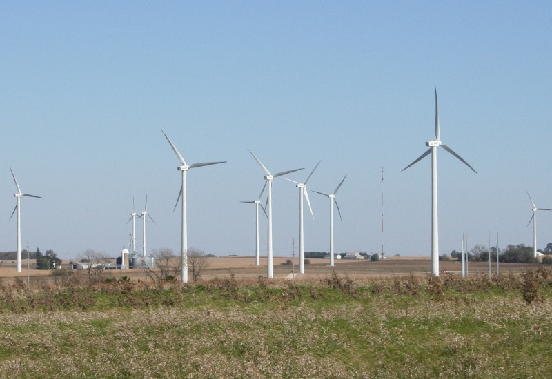 India's installed wind and solar capacity reaches 40,788 MW and 57,705 ...