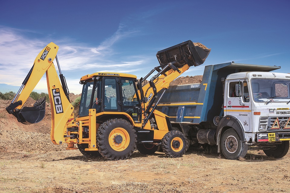 Backhoe loader: Small and swift - Construction Week India