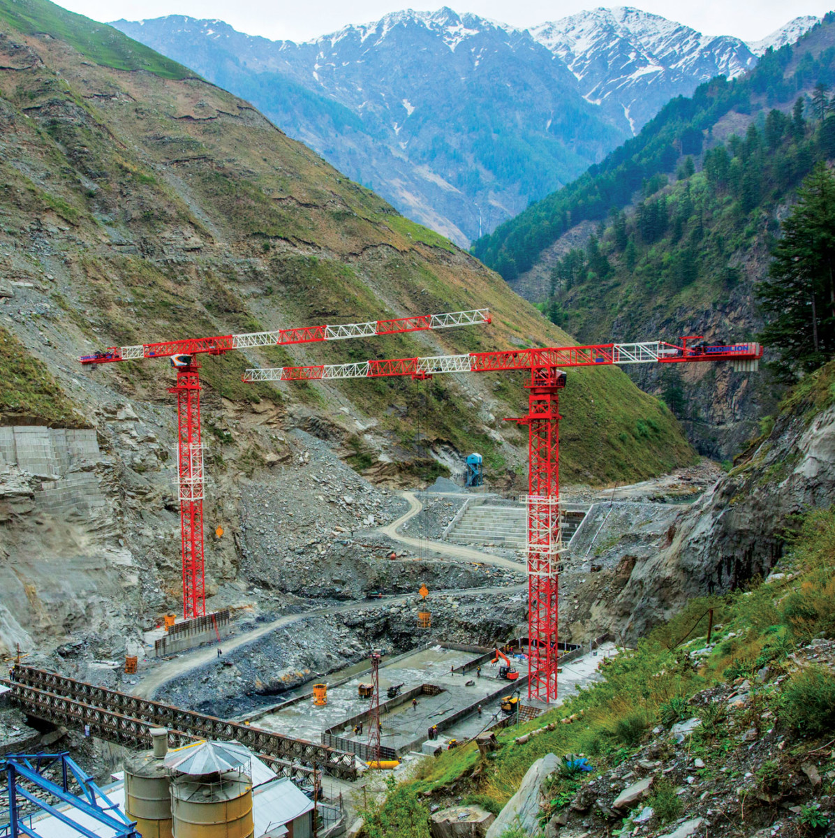 Craning Forward - Construction Week India