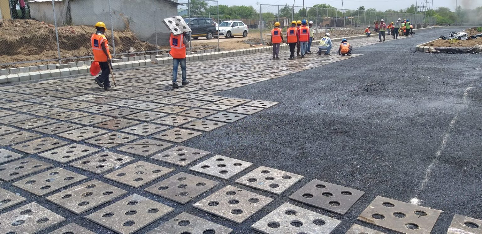 BPCL recycles 250 MT waste plastic to build 27,000m2 road - Construction Week India