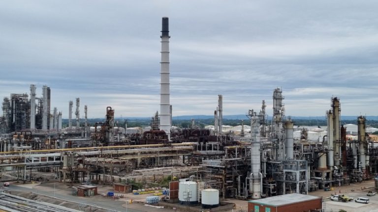 Essar Oil UK to build £360 million carbon capture facility ...
