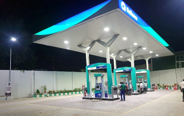 Jio-bp introduces E20 blended petrol - Construction Week India