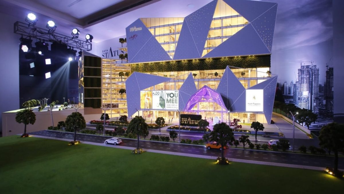 Record-breaking crowds gather for the grand opening of Noida's sky-high ...