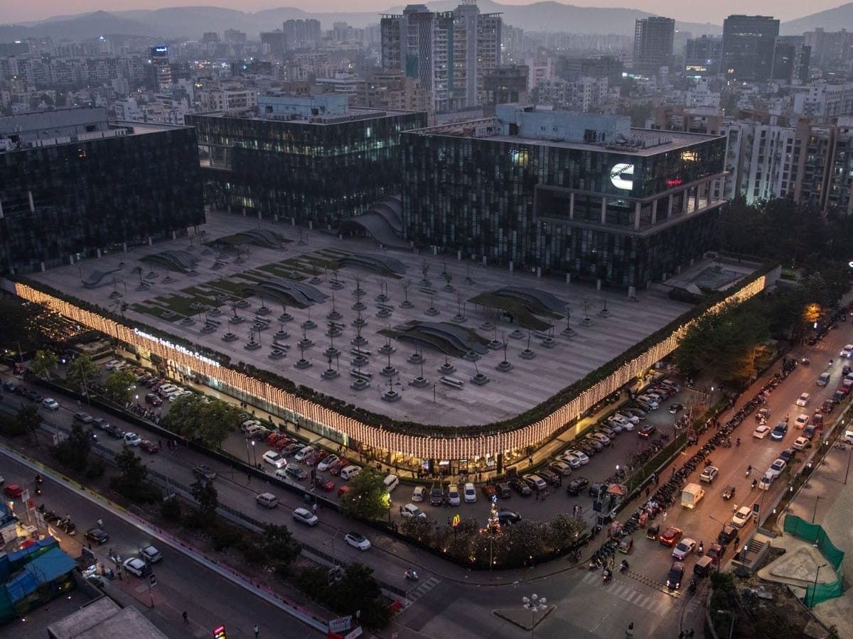 JLL spearheads major land deal for K Raheja Corp and Aditya Shagun ...