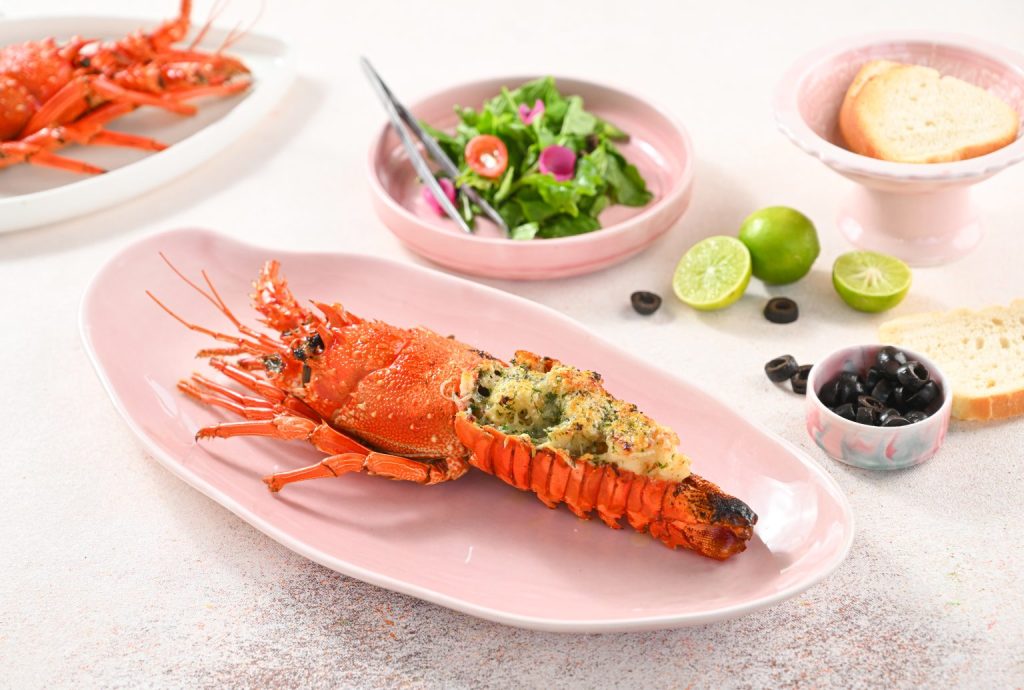 Bangalore's real estate boasts Oia: The premier nightlife destination ...