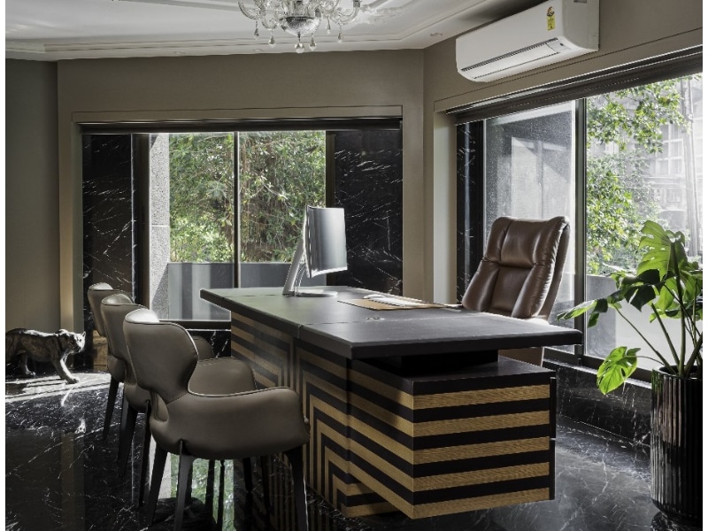 Stylish legal solutions: Inside a 1,000-sq-ft law office in Worli ...