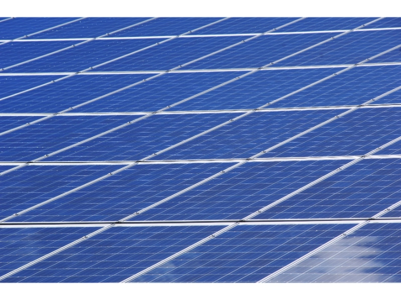 Waaree Energies bags 220 MW solar PV modules order from Sprng Energy - Construction Week India
