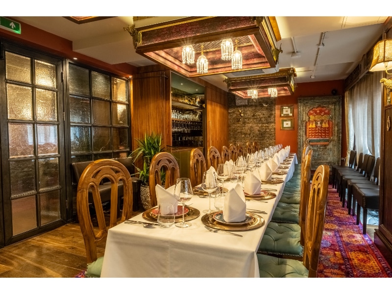 Colonel Saab in London makes Indians dewy-eyed - Construction Week India