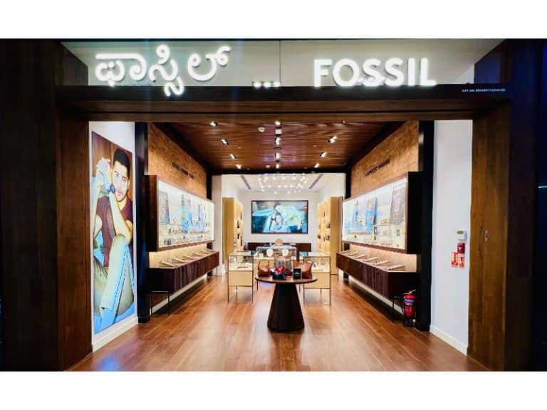 Phoenix Mall of Asia gets a Fossil - Construction Week India