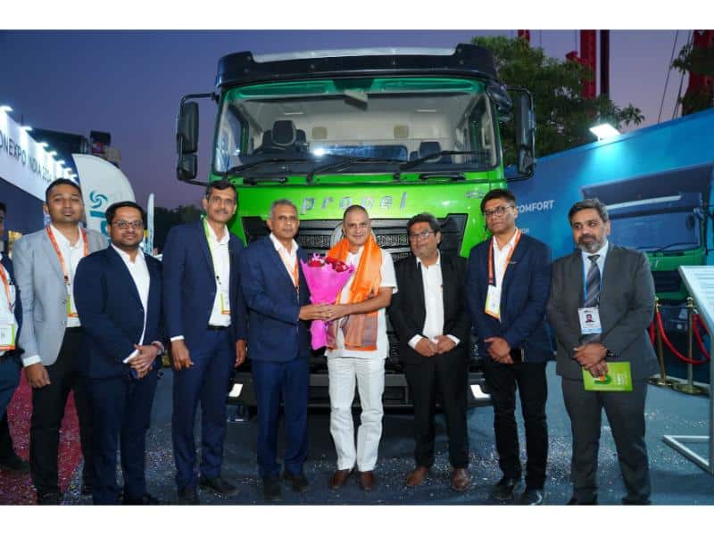 Propel Industries launches 470 ETR electric tractor trailer