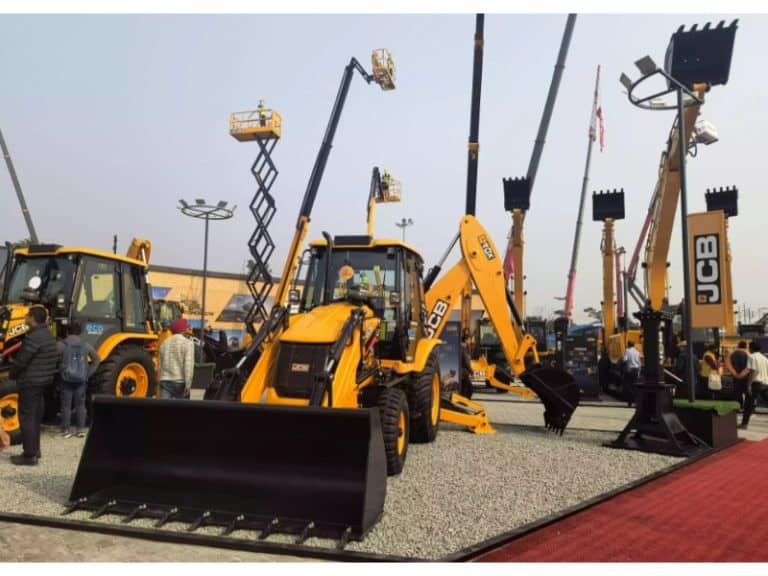 Mahindra launches CEV-V range of construction equipment