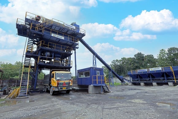 Gainwell's asphalt mixer a rage in West Bengal, Tamil Nadu